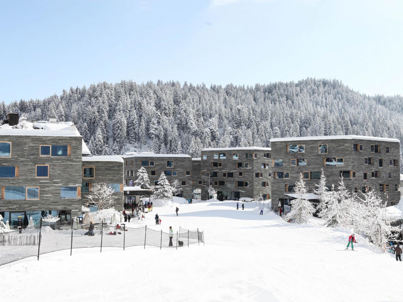 LAAX25 HOSTED EXPERIENCE - The Ride Side - Ski & Snowboard Travel ...